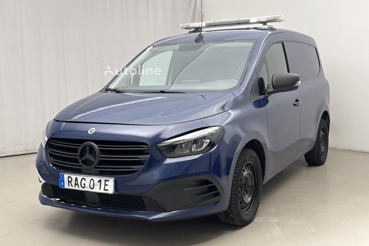 Prodaje se Mercedes-Benz Citan laki furgon na aukciji