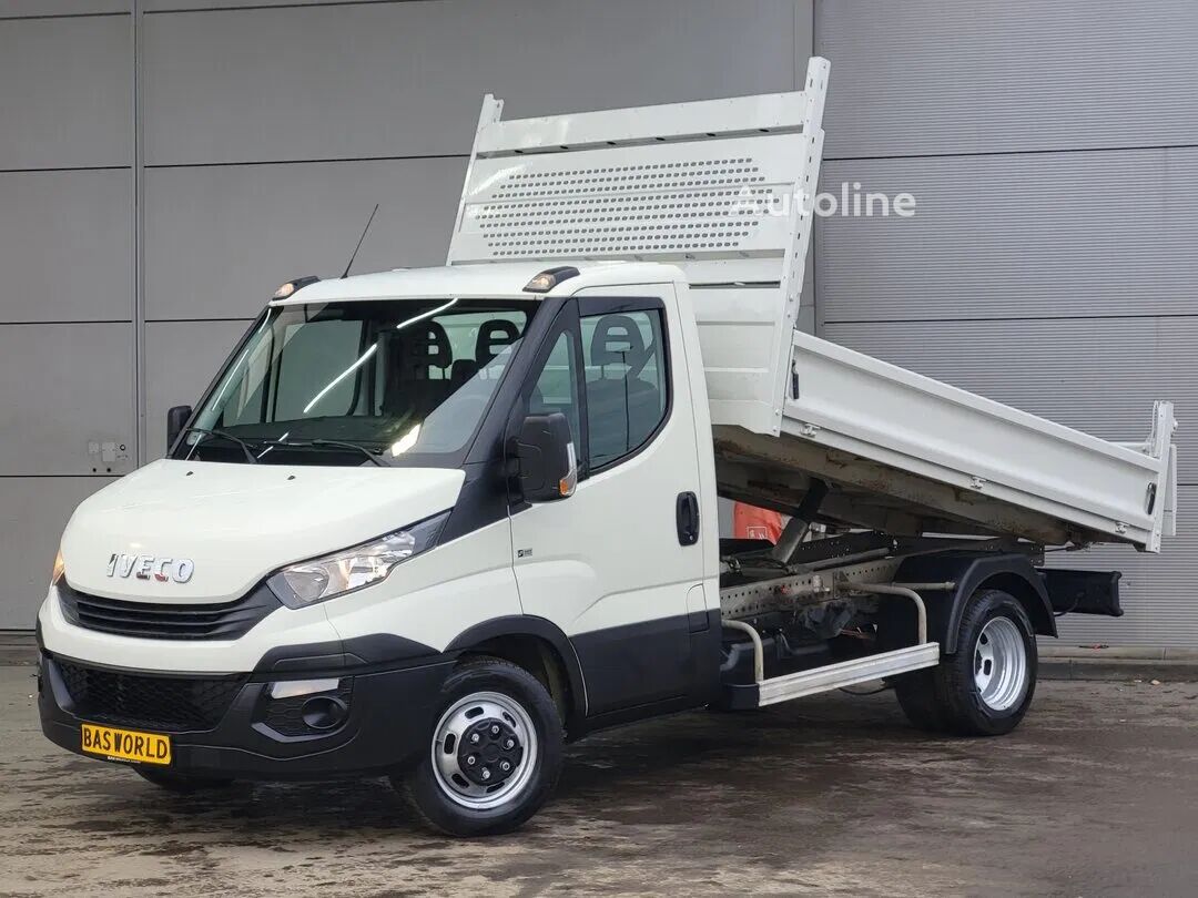 Prodaje se IVECO Daily 35C12 kamion kiper < 3.5t na aukciji