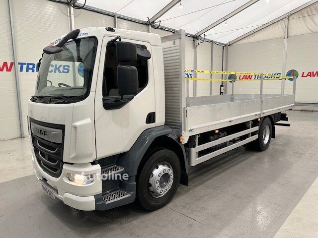 DAF LF 230 Dropside Scaffolding kamion s ravnom platformom
