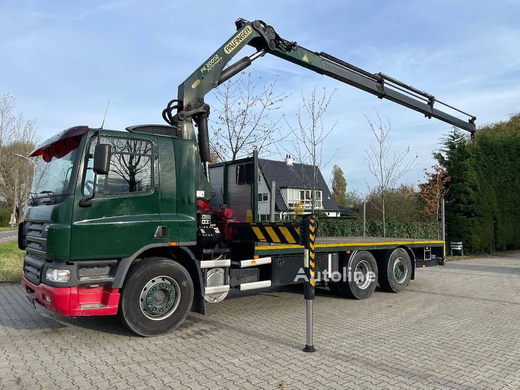 DAF CF 75.310 With Palfinger PK20002 crane kamion s ravnom platformom