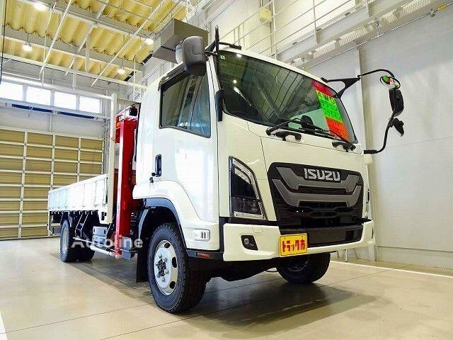 Isuzu FORWARD kamion s ravnom platformom