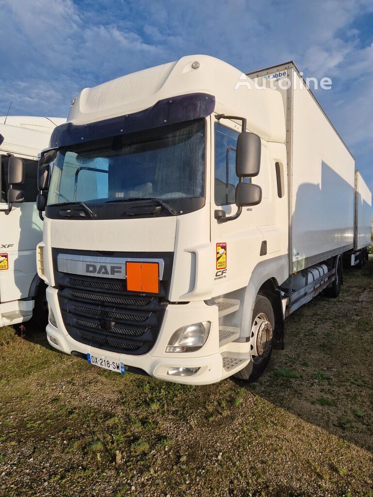 DAF CF 460 kamion furgon + prikolica