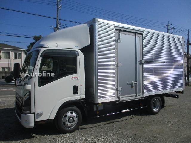 Isuzu ELF kamion furgon