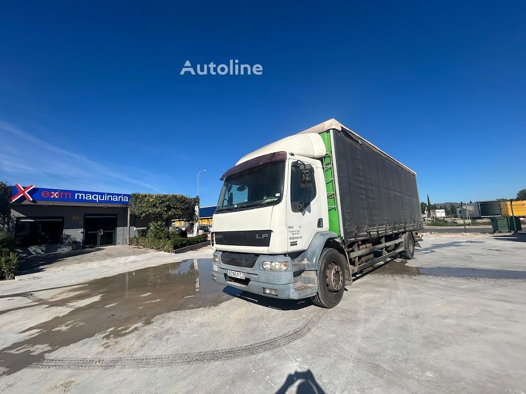 DAF LF 55.250 kamion sa klizna zavesa cerada