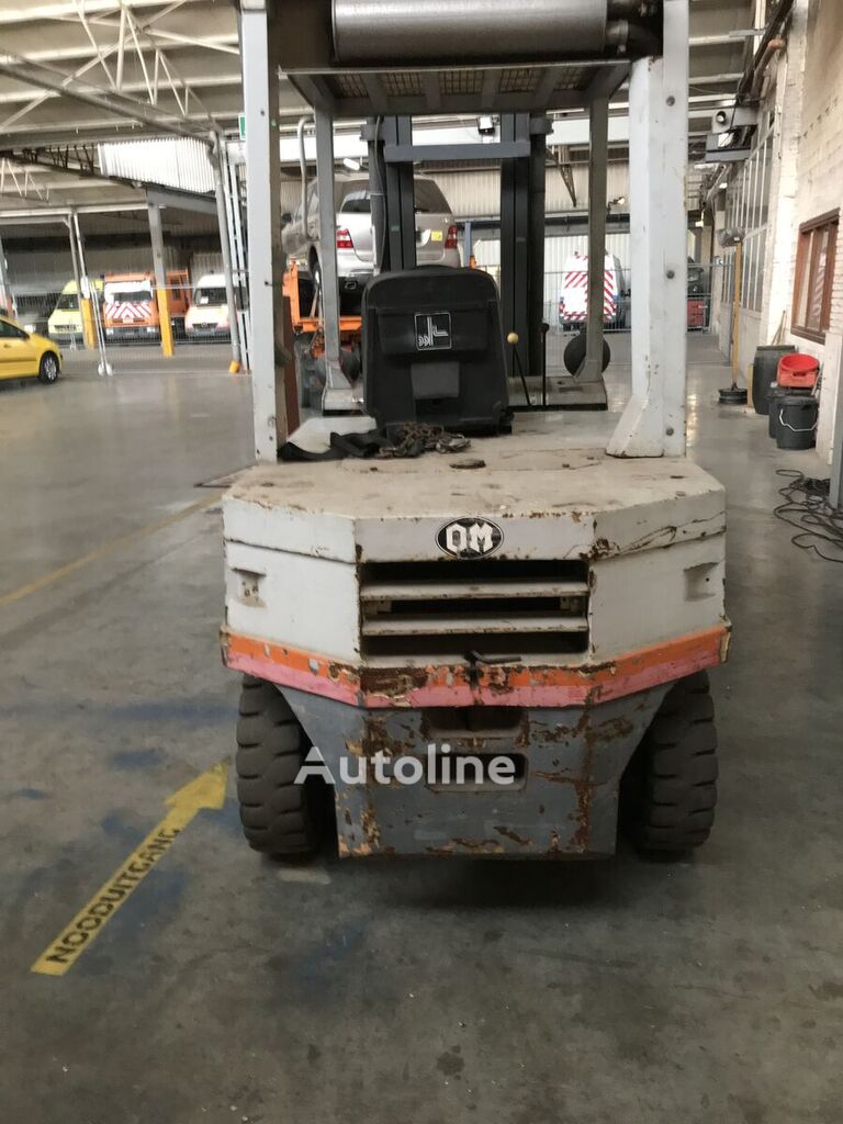 Fiat OM FORKLIFT 4 TON vojni kamion