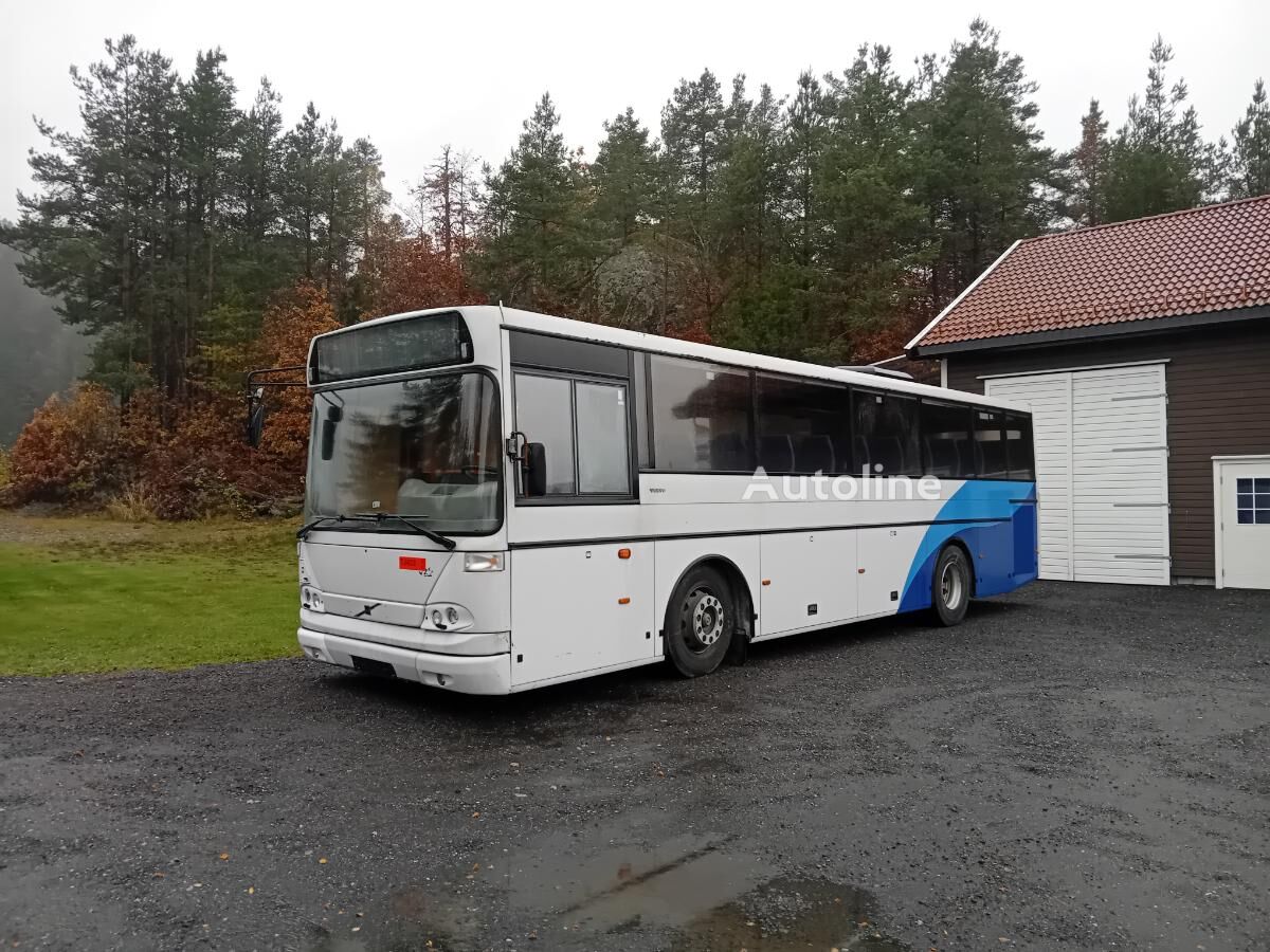 Prodaje se Volvo B 7 R prigradski autobus na aukciji