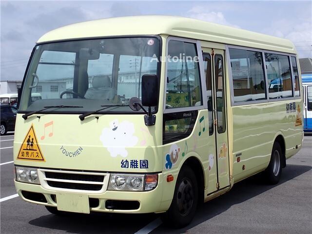Mitsubishi ROSA prigradski autobus