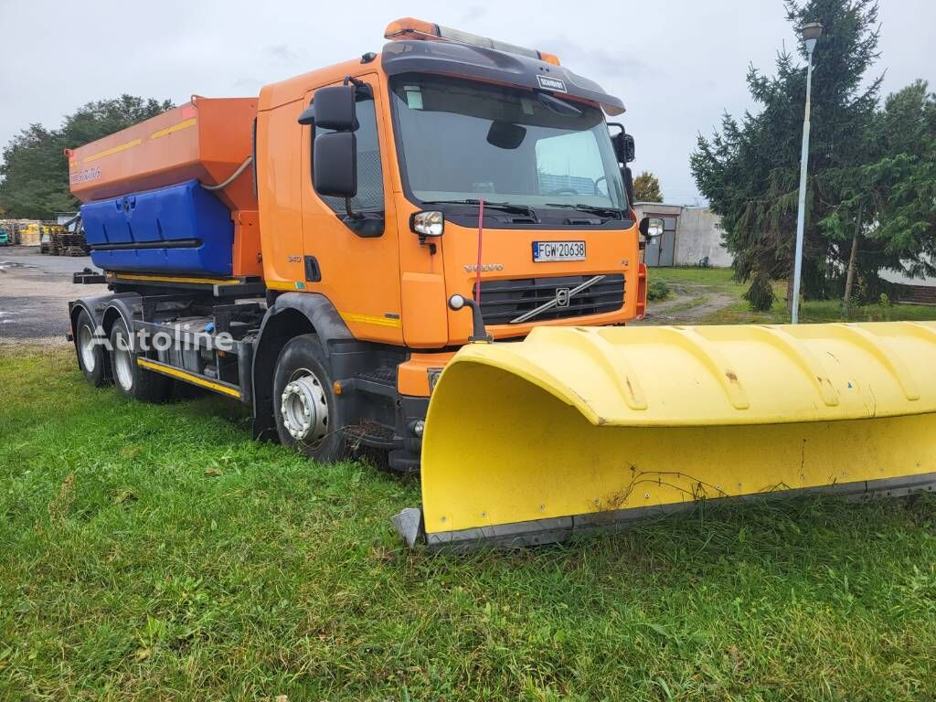 Volvo FE 340, Schmidt Stratos B90-42 VCLN, Schmidt SNK34 rasipač peska