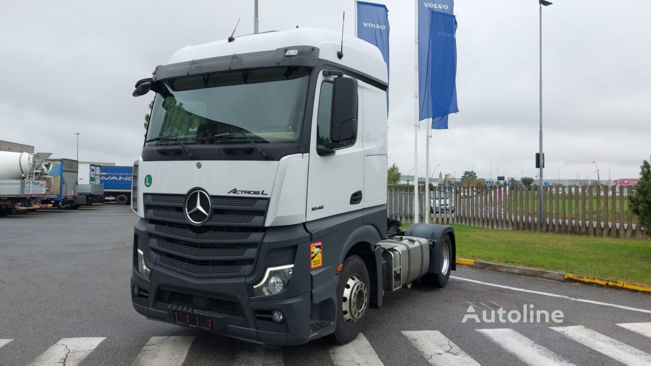 Mercedes-Benz ACTROS 18.46 tegljač
