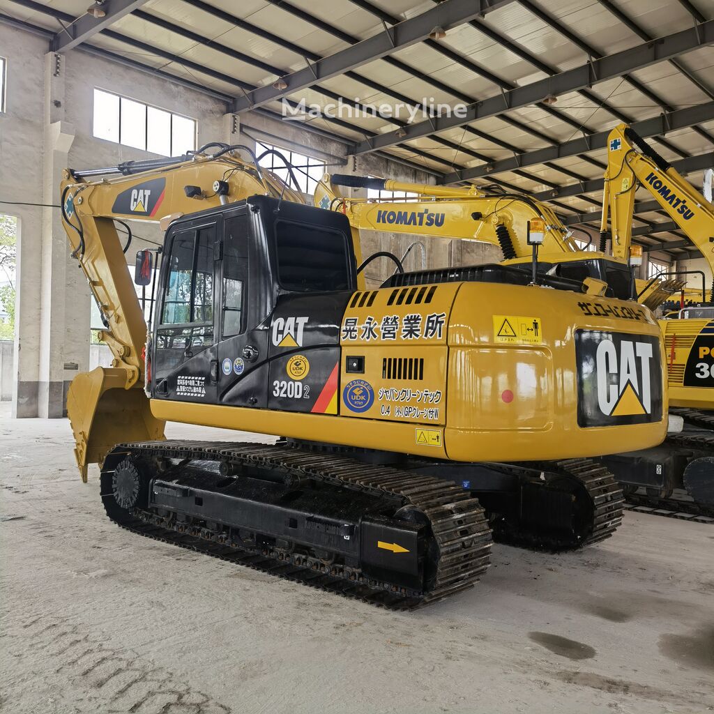 Caterpillar 320DL bager guseničar