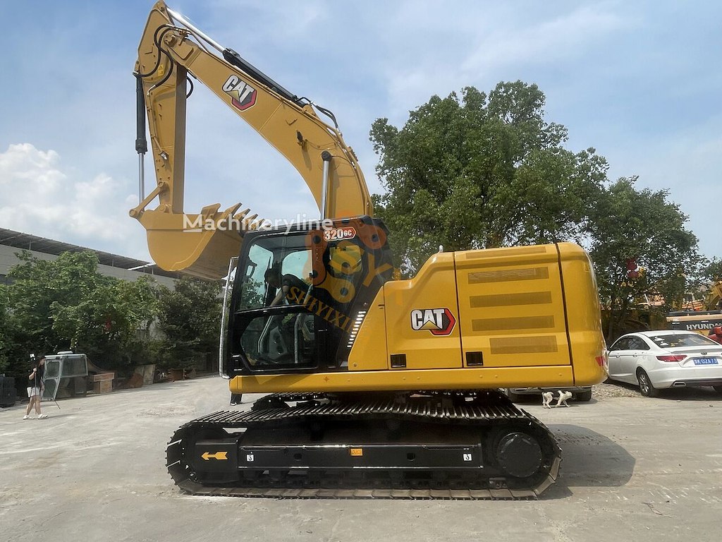 Caterpillar 320GC bager guseničar