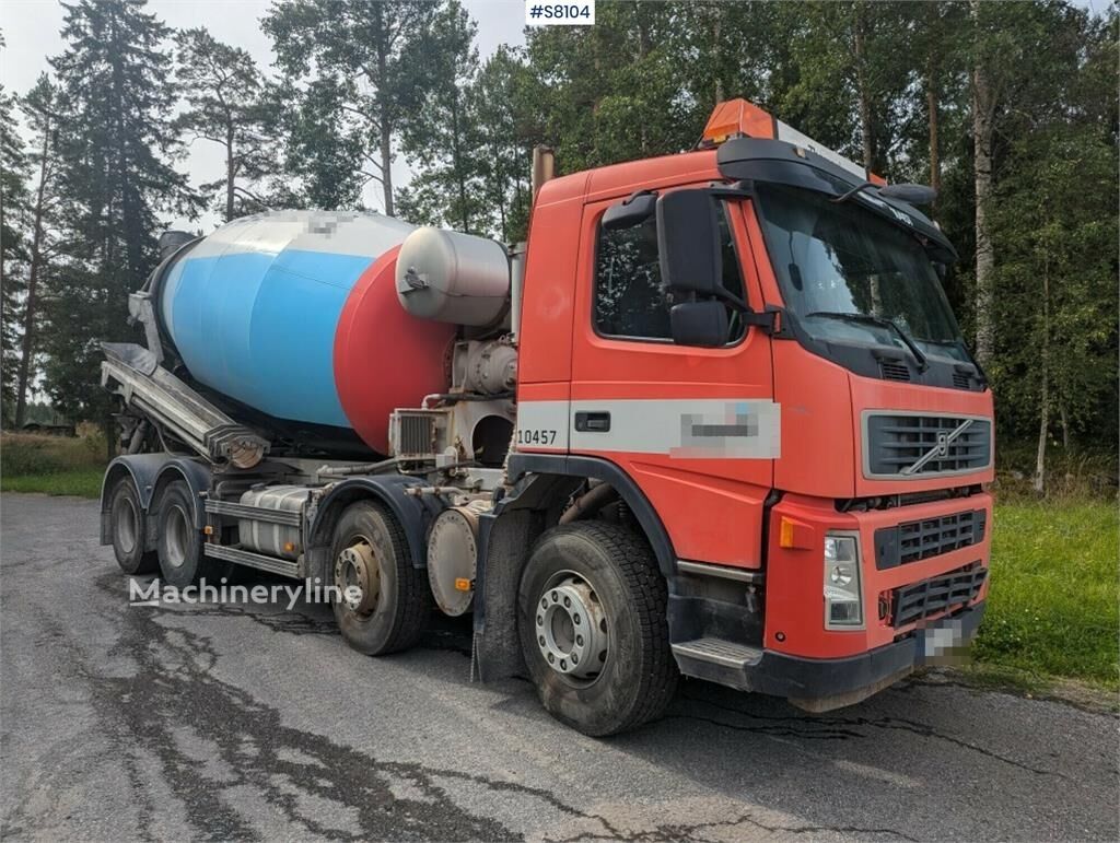 Intermix na šasiji Volvo FM400 8X4 kamion s mešalicom za beton