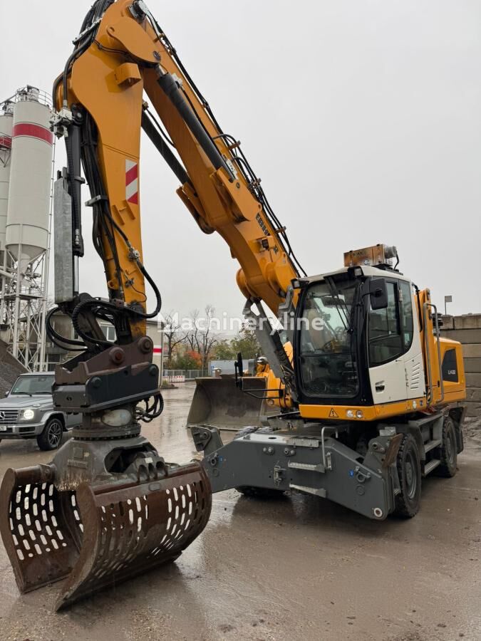 Liebherr LH22 bager za pretovar