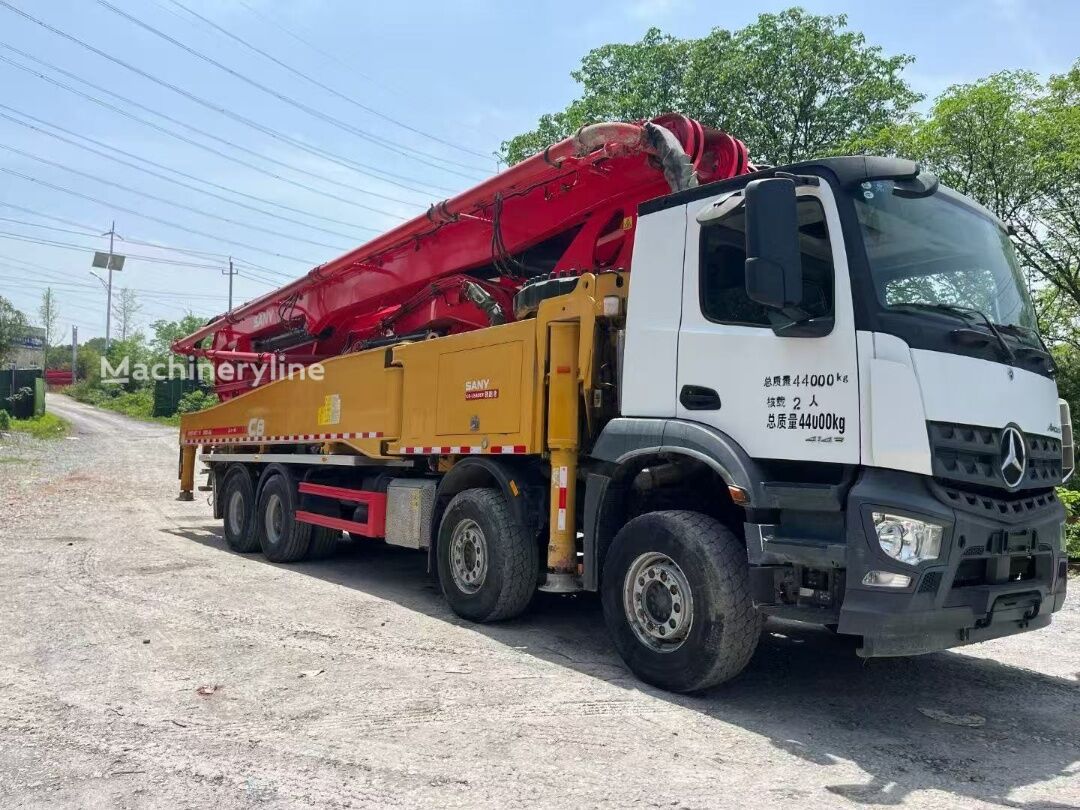 Sany 56m na šasiji Mercedes-Benz 56m used concrete pump truck original pumpa za beton