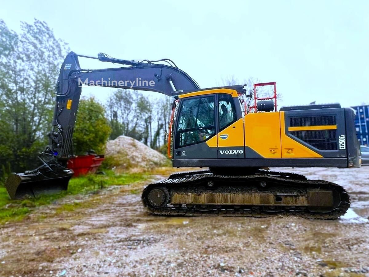 Volvo EC250EL PELLE 29T bager guseničar