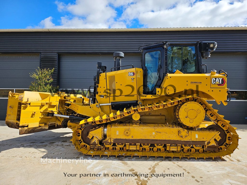 Caterpillar D6 buldožer