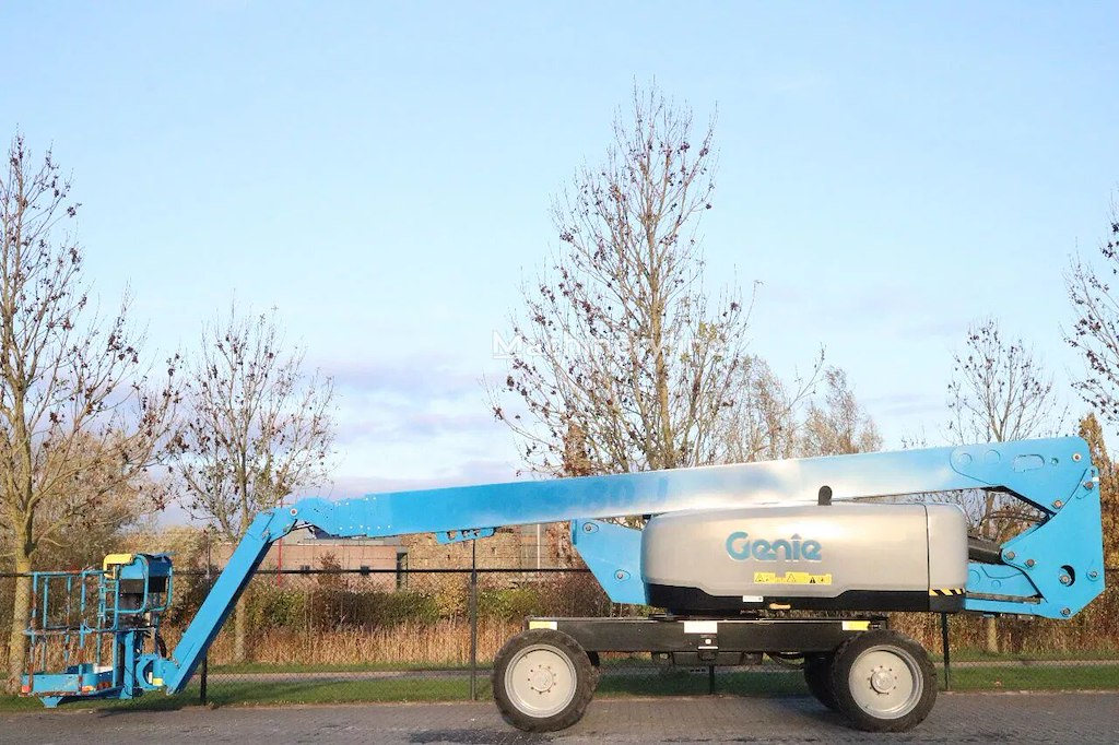 Genie S-80 J | 26.5 METER | 300 KG | LOW HOURS hidraulična zglobna platforma