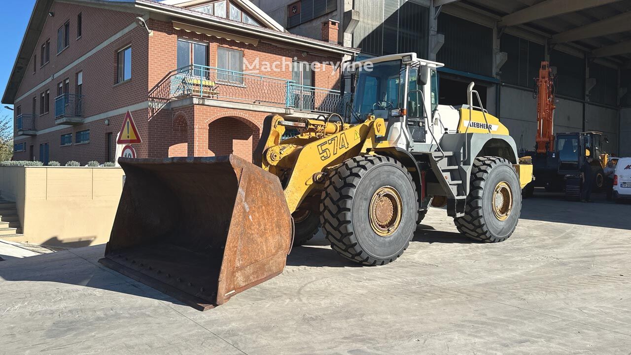 Liebherr L574 prednji utovarivač
