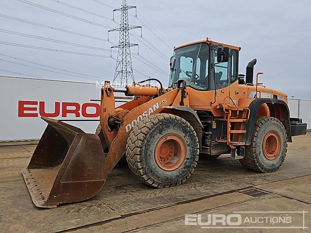 Prodaje se Doosan DL300 prednji utovarivač na aukciji