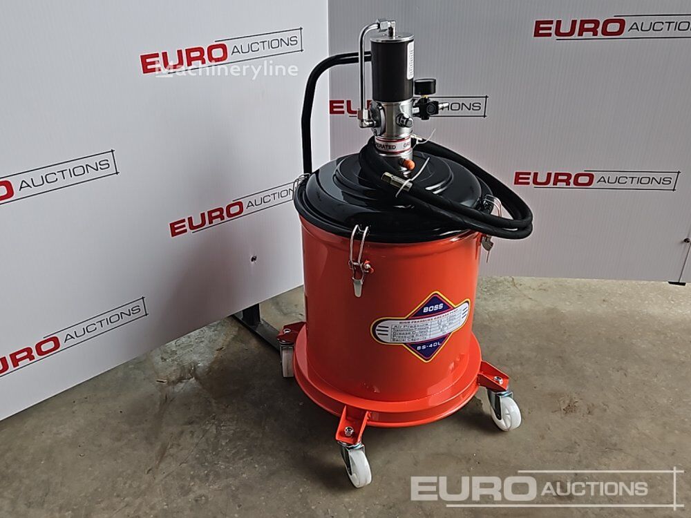 Prodaje se Boss BS-40L 40 Ltr pumpu za mast na aukciji