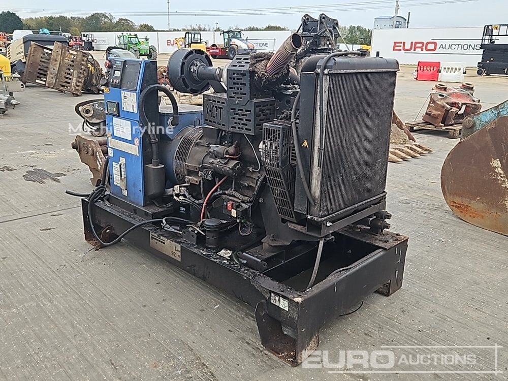 Prodaje se SDMO Generator, 4 Cylinder Engine drugi generator na aukciji