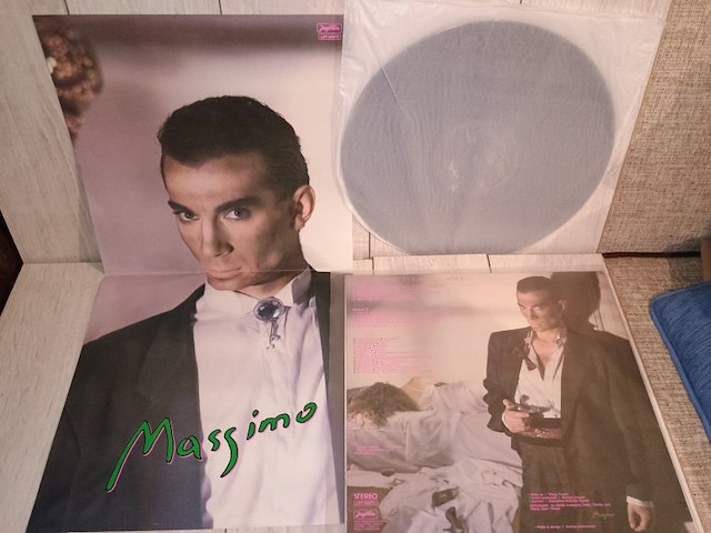 Massimo* ‎– Stranac U Noći, LP+POSTER