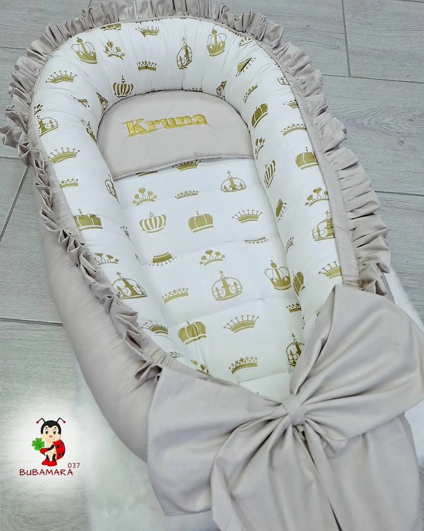 Bubamara037 Gnezdo za bebe sa karnerom Krune, Krem-Belo