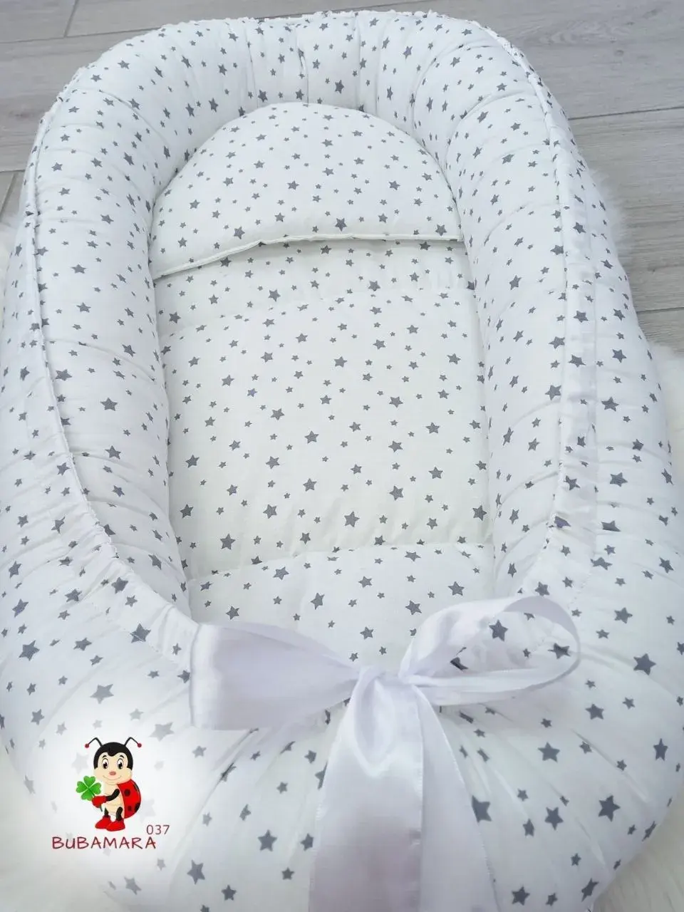 Bubamara037 Gnezdo za bebe Zvezdice, Belo