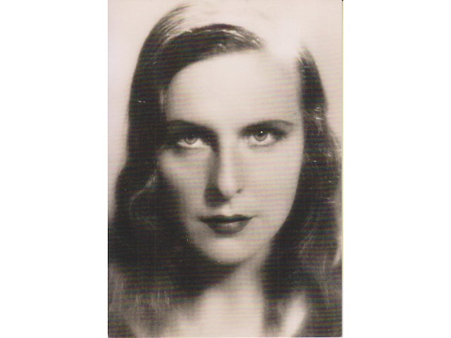 LENI RIEFENSTAHL / perfekttttttttttttT