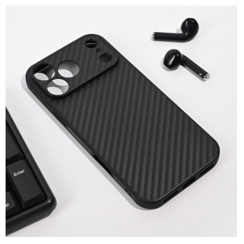 Maska Carbon fiber za iPhone 17 Pro crna