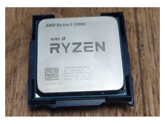 AMD Ryzen 3 3200G socket AM4