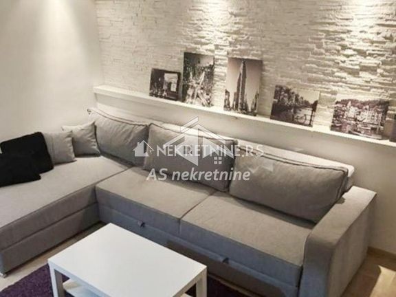 Novi Beograd, Blok 37, 2.0 stan, 67m2, 800 EUR
