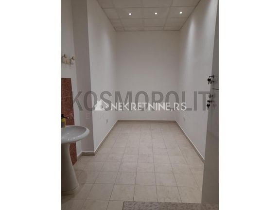 Zemun, Centar, Gospodska, 1.0, 33m2, 1500 EUR
