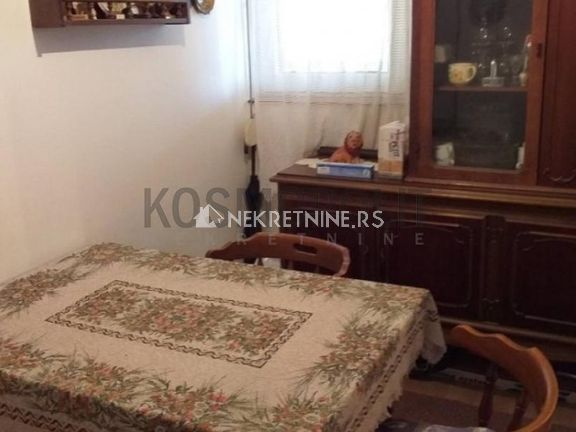 Rakovica, Petlovo brdo, Omladinsko šetalište , 4.0, 91m2, 120000 EUR