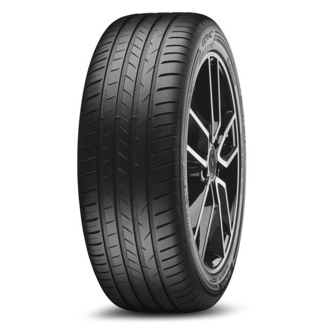 Letnja guma VREDESTEIN 215/65R17 99V ULTRAC+