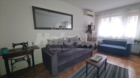 Komforan stan na najlepšoj lokaciji-u srcu Dorćola