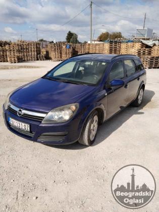 Opel astra katavan. 2006. godiste