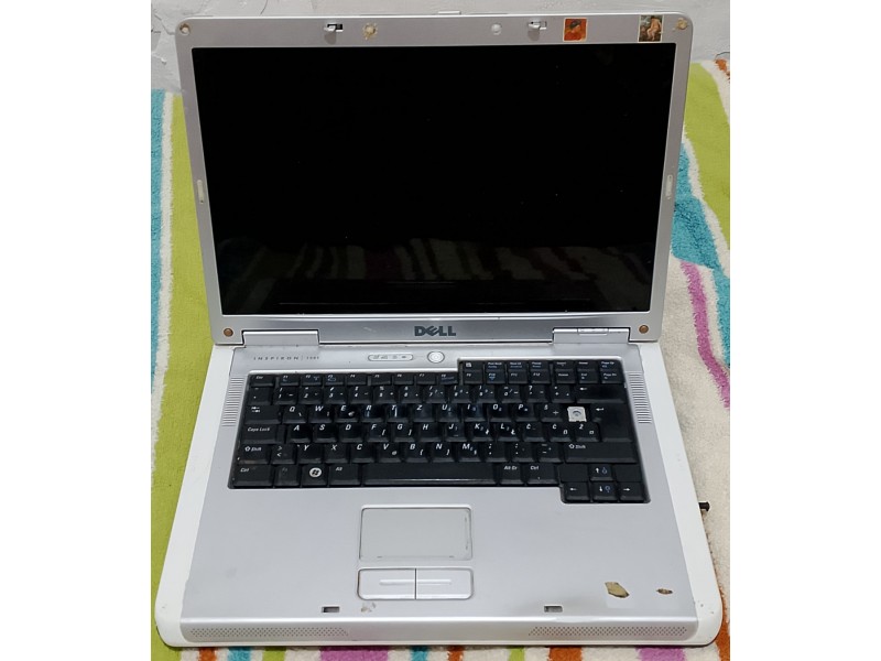 DELL LAPTOP (NEISPRAVAN)