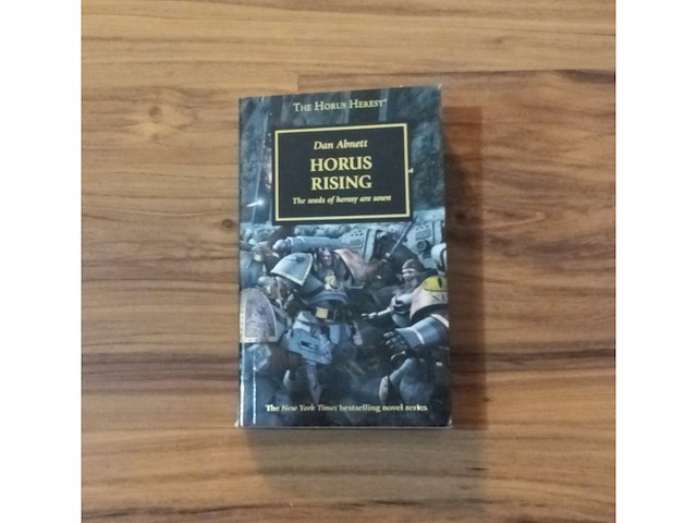 HORUS RISING Dan Abnett