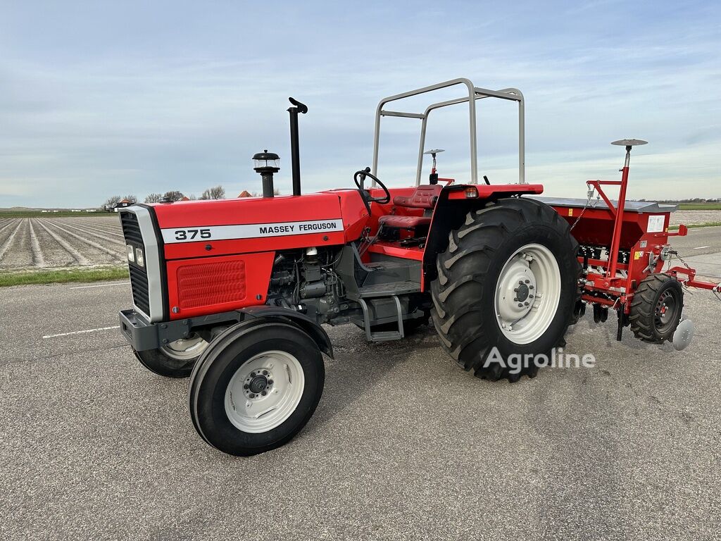Massey Ferguson 375 traktor točkaš