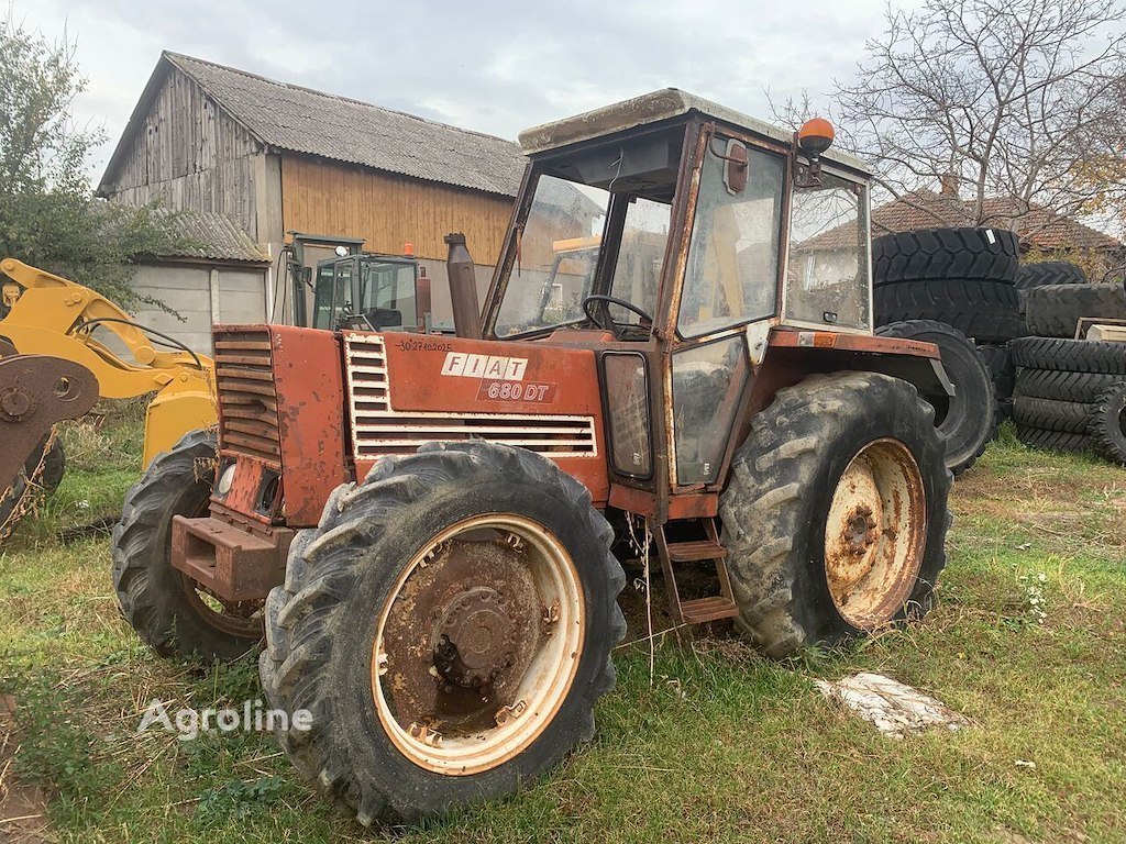 Fiat 680DT traktor točkaš