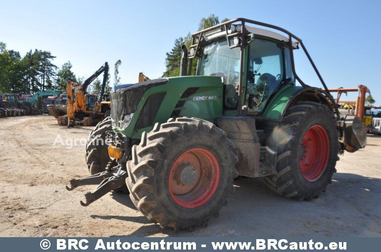 Fendt 824 Vario traktor točkaš