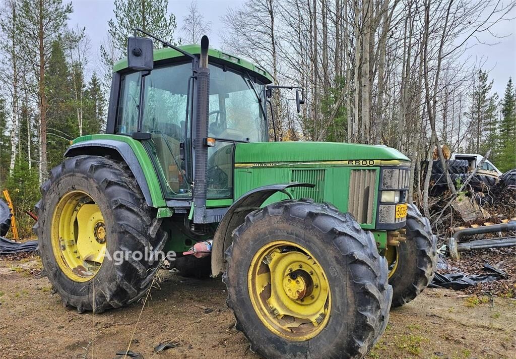 John Deere 6800 traktor točkaš