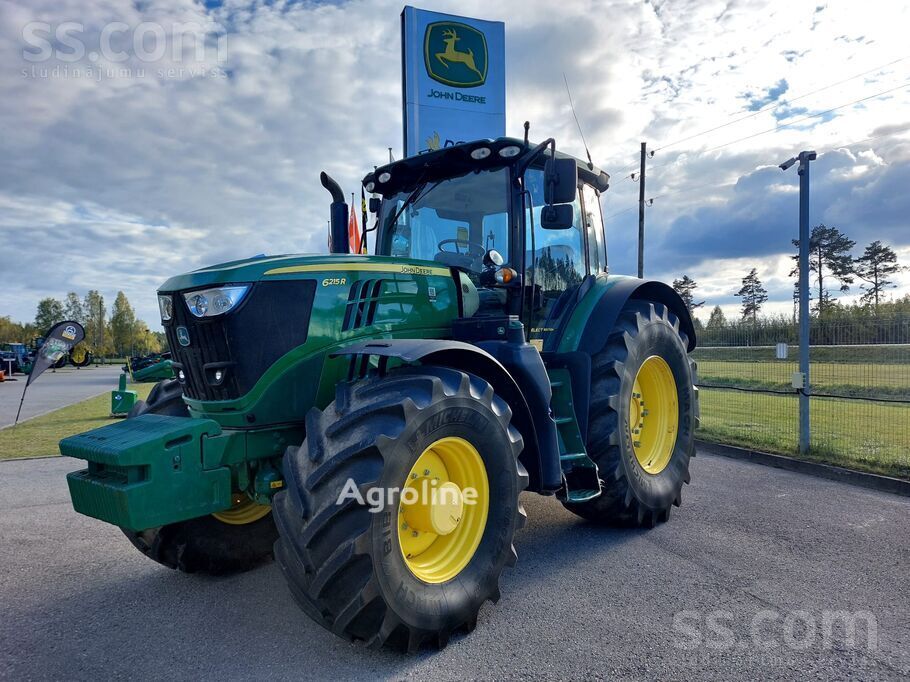 John Deere 6215R traktor točkaš