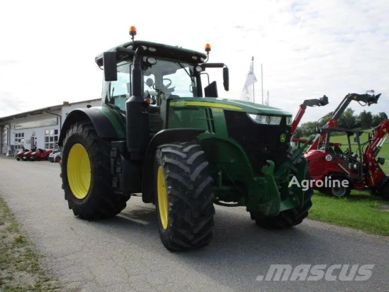 John Deere 7250R traktor točkaš