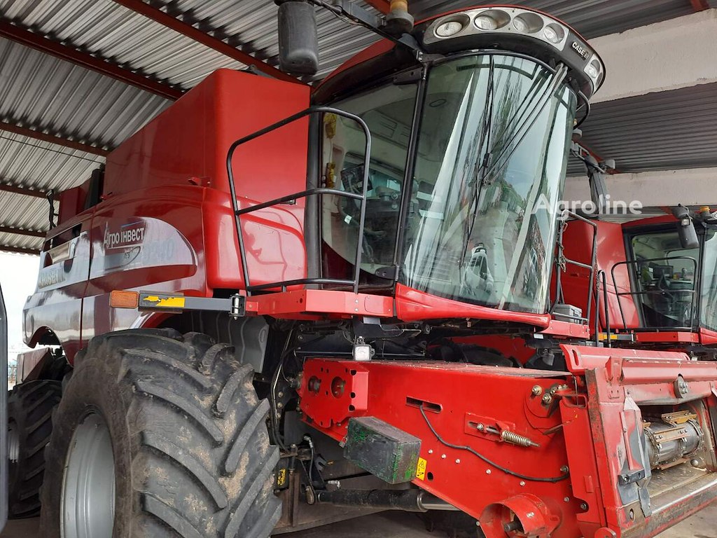 Case IH Axial-Flow 9240 kombajn za žito