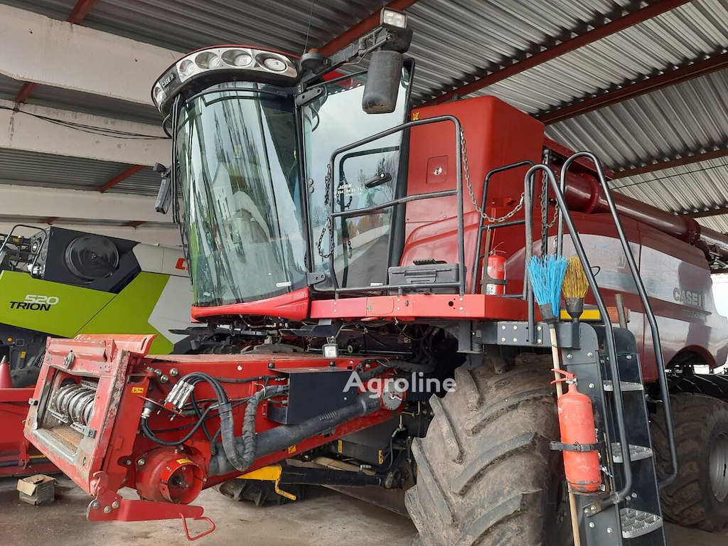 Case IH Axial-Flow 9240 kombajn za žito