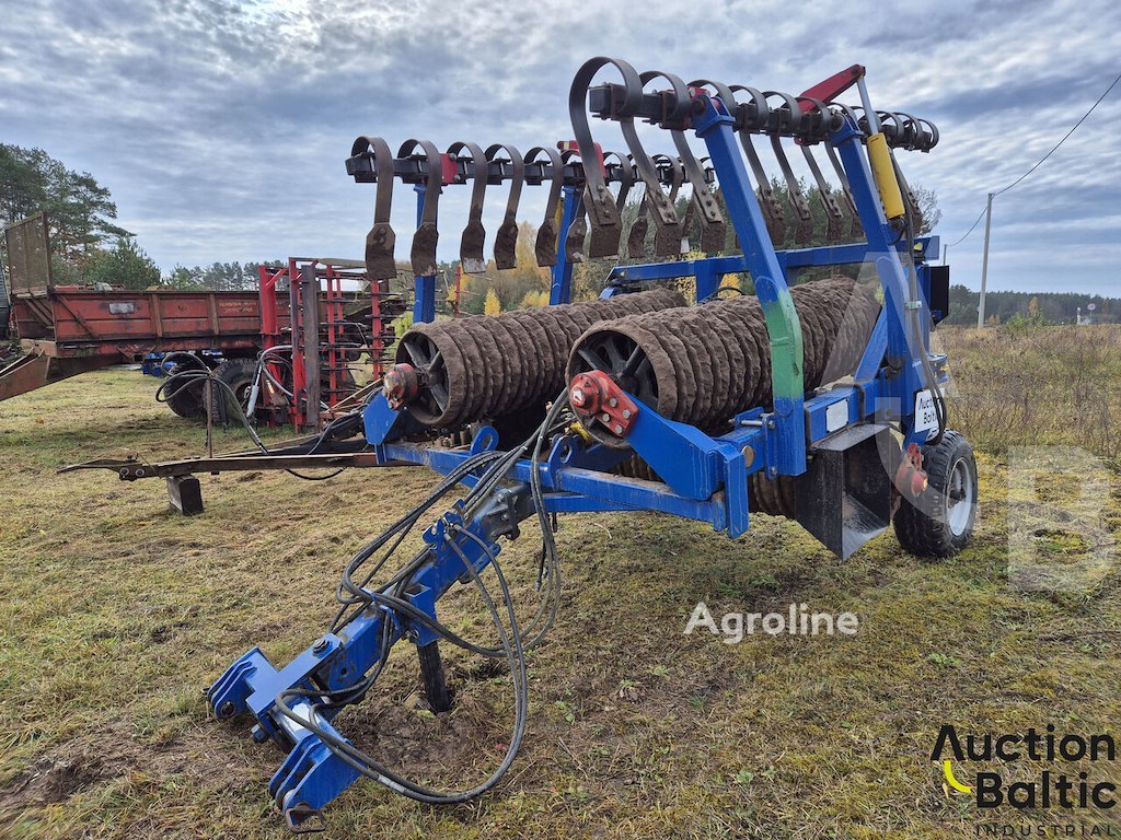 Prodaje se Servis Traktor KZK "Olvia-6A" kembridž valjak na aukciji