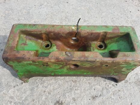 John Deere 6610, 6210, 6110, 6010, 6020, Main Weight Carrier Block 70kg L11 protivteža traktora