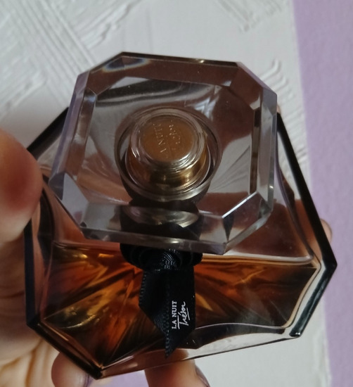 Lancome le nuit, parfem